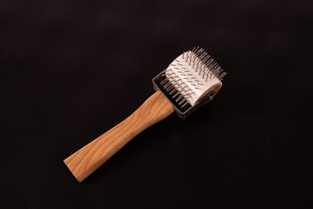 Uncapping Stainless Needle Roller