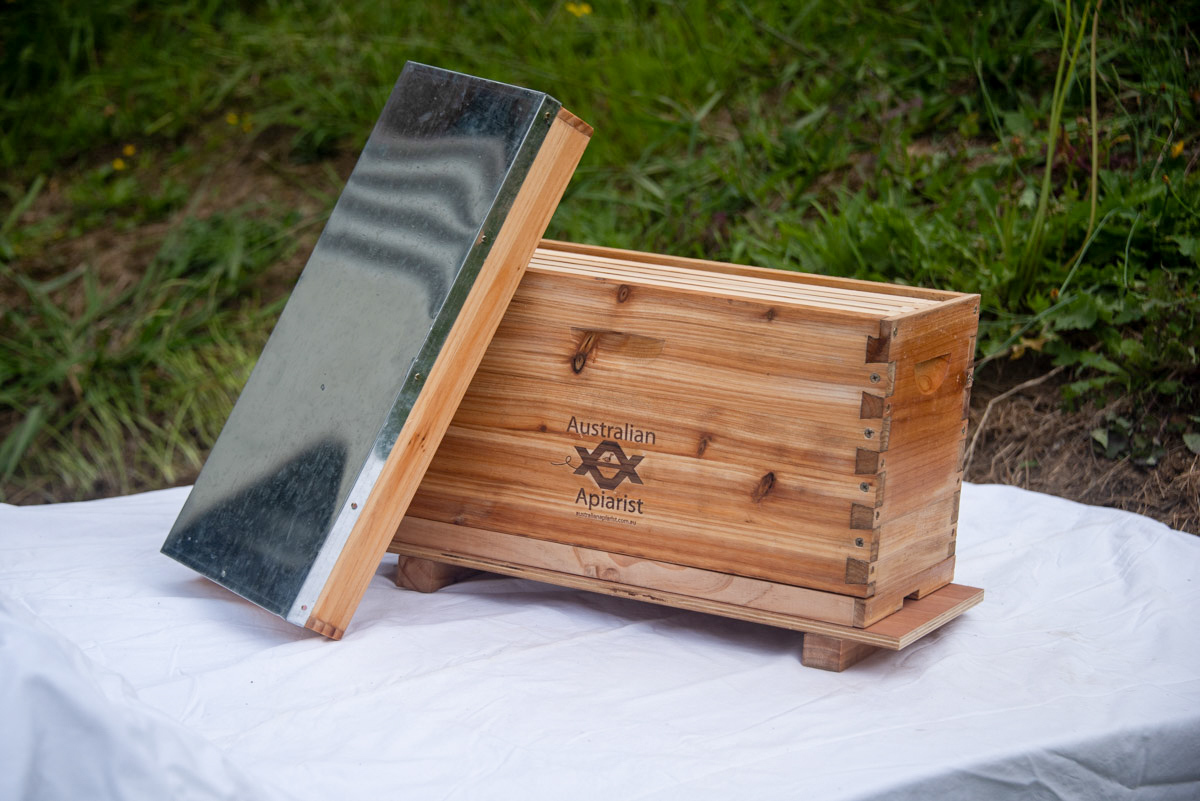 Wooden Nuc Box 5 frames (wax boiled)