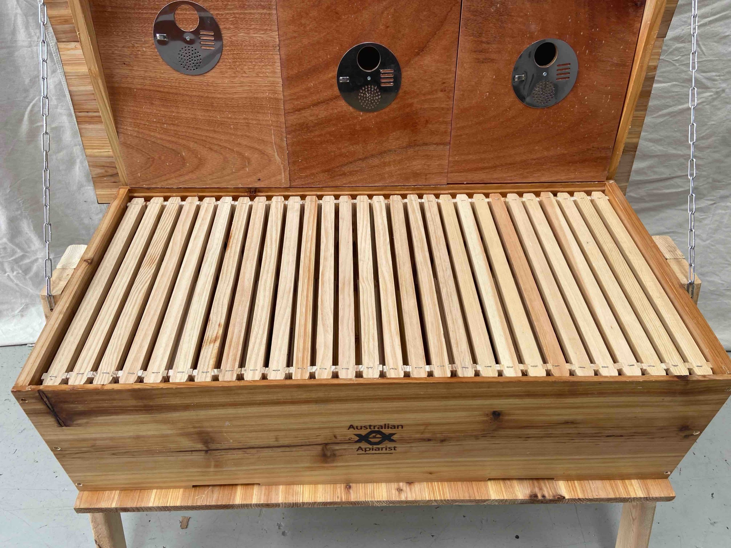 Beehive Long Langstroth UNASSEMBLED Wax Dipped 28 Frames Wide