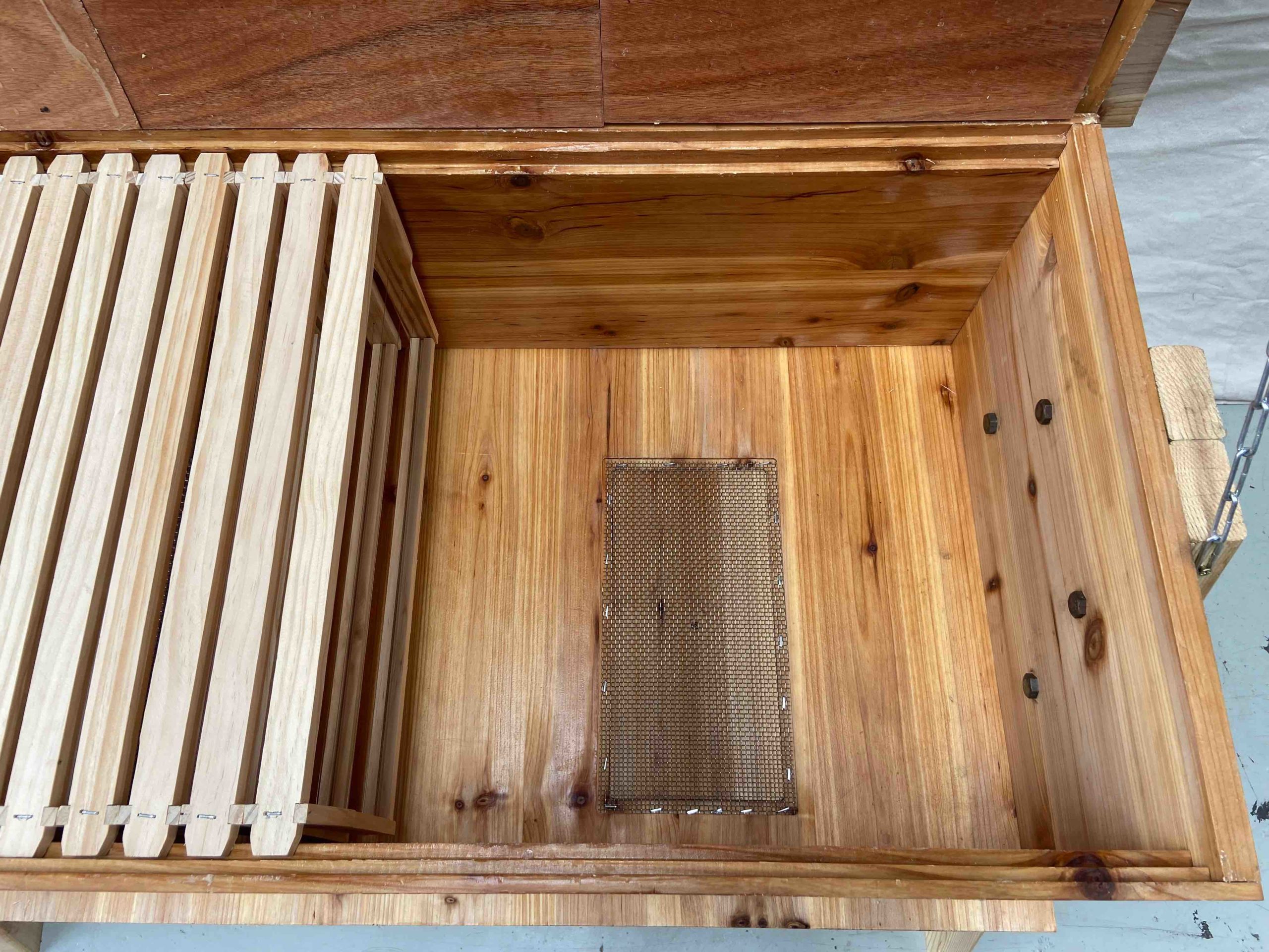 Beehive Long Langstroth UNASSEMBLED Wax Dipped 28 Frames Wide