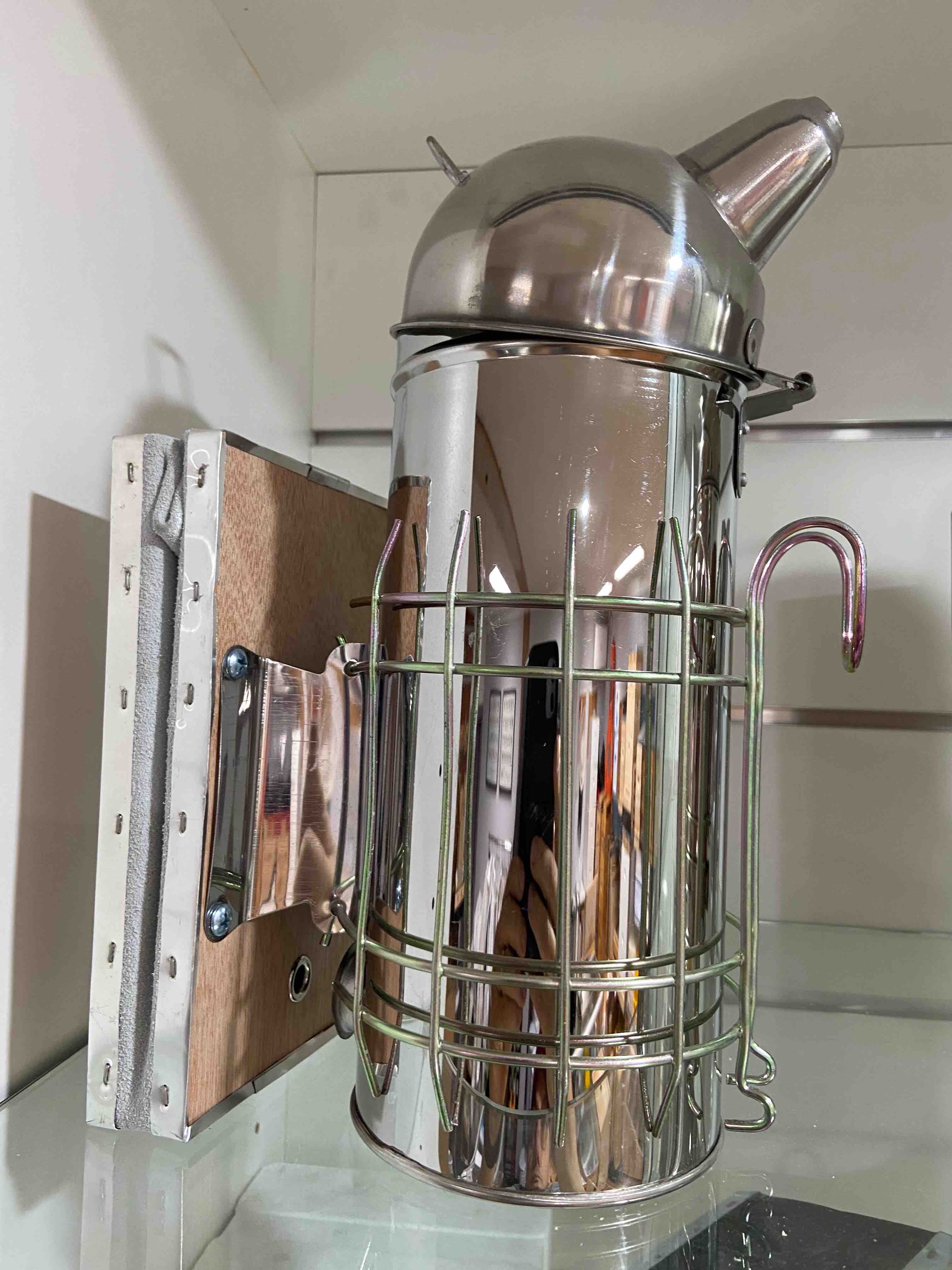 Bee Smoker Domed (L)