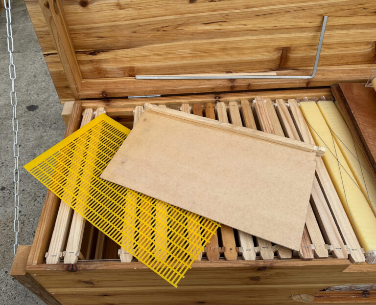 Beehive Long Langstroth UNASSEMBLED Wax Dipped 28 Frames Wide