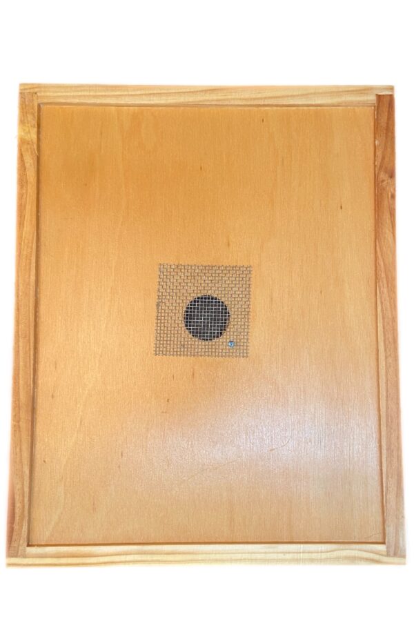 Beehive Cover Boards with Feeder Hole – Wax Dipped - Australian Bee ...