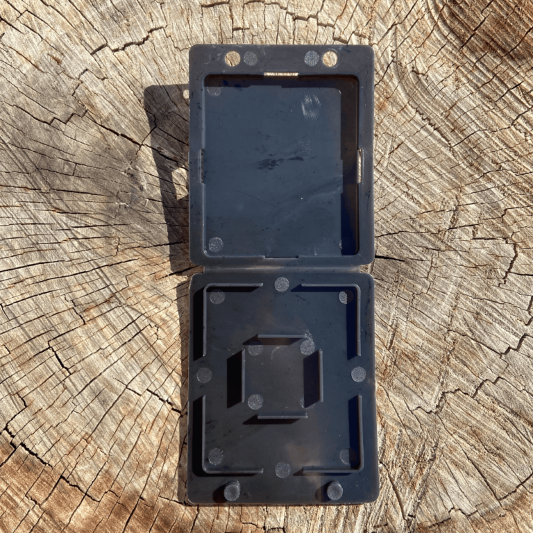 Beehive Beetle Trap Box
